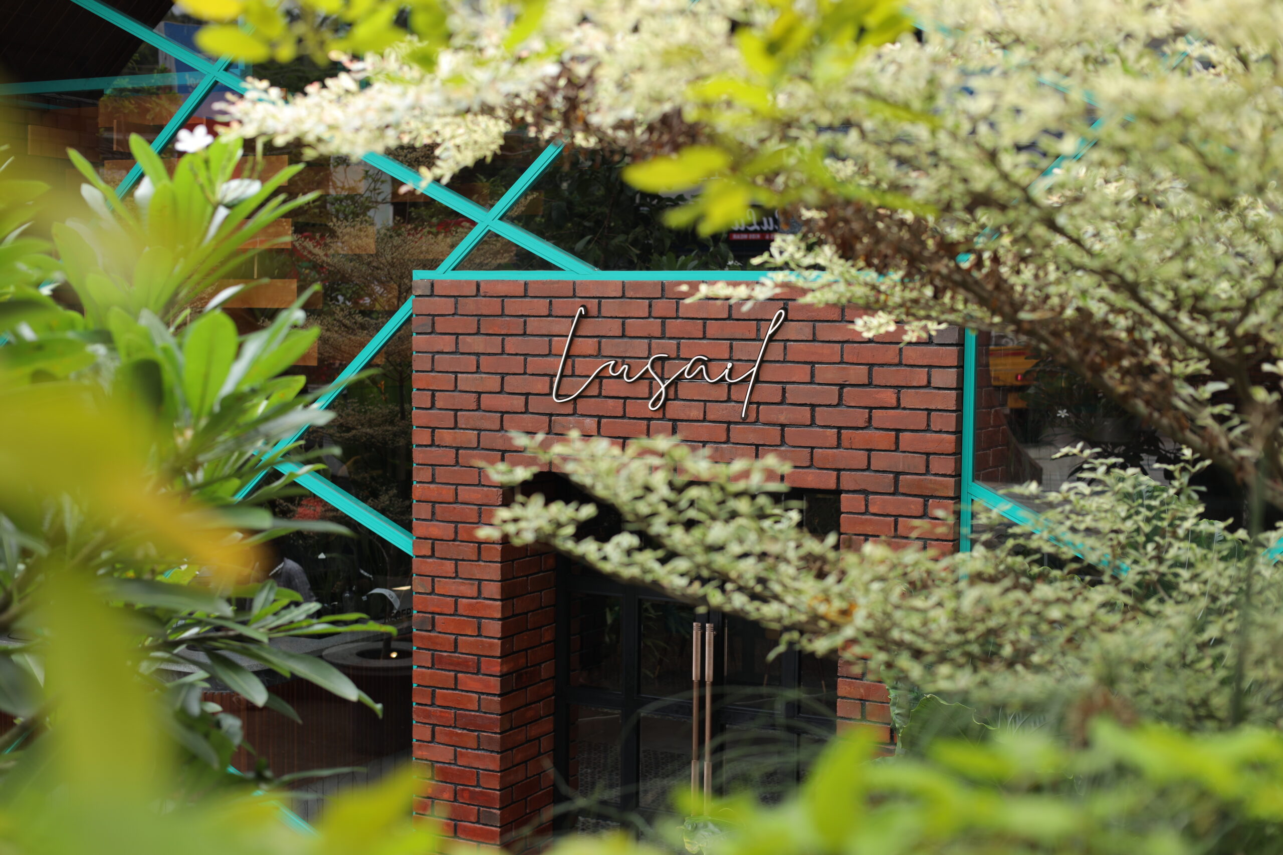 Lusail restaurant – Azhak Art